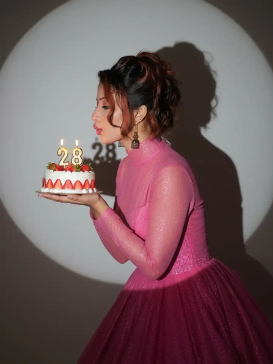 🔥 Gemini Happy Birthday Prompts For Girls With Cake | CBEditz